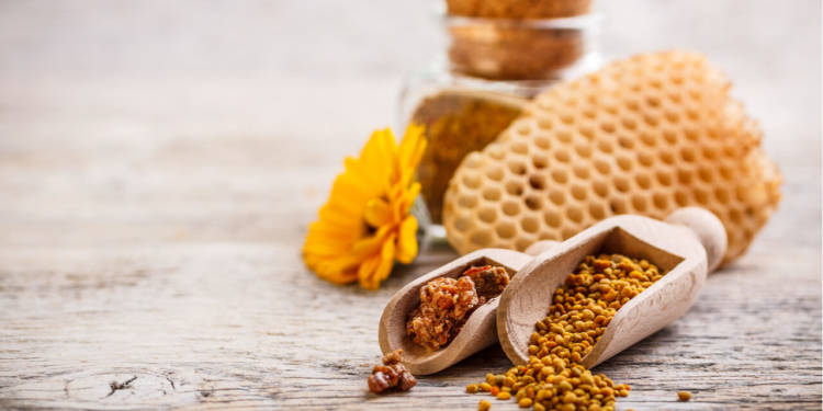 Propolis: Benefits, Uses, and Possible Side Effects - HealthifyMe
